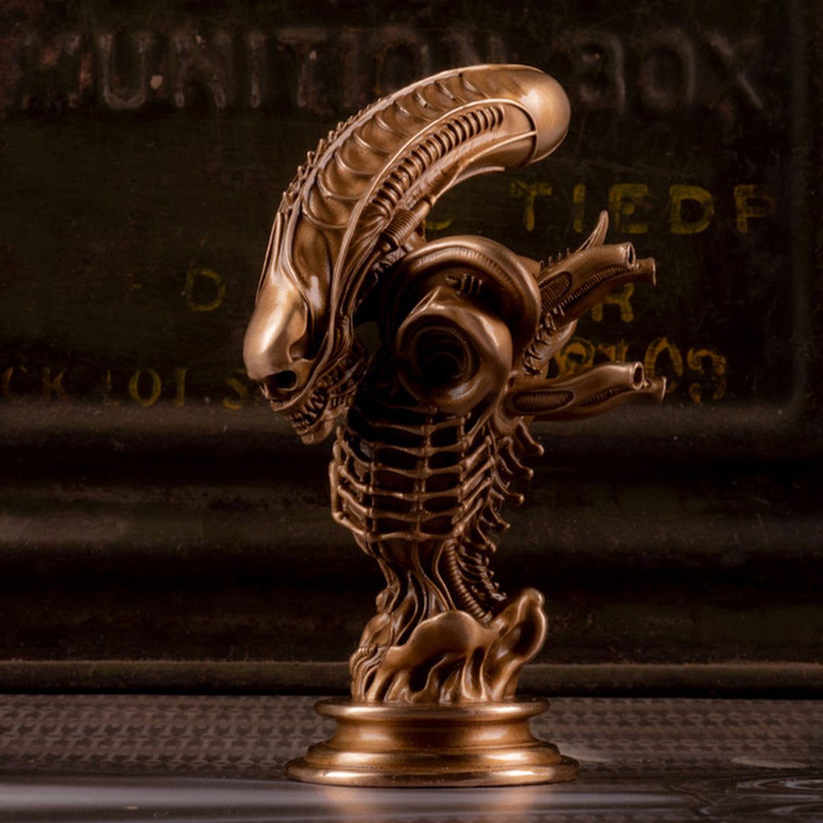 ALIEN · BRONZE L-CLASS CHEST BUST MINIATURE – fantacyworks art store